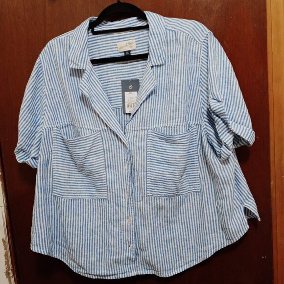 Universal Thread | Tops | Universal Threads Womans Blouse | Poshmark